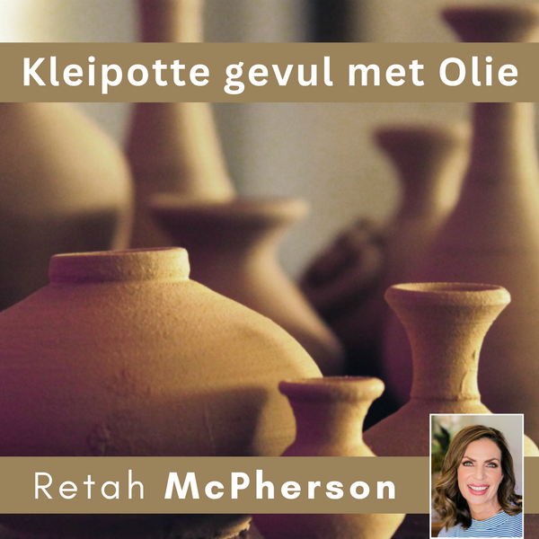 Kleipotte gevul met Olie MP3 – McPherson House CC